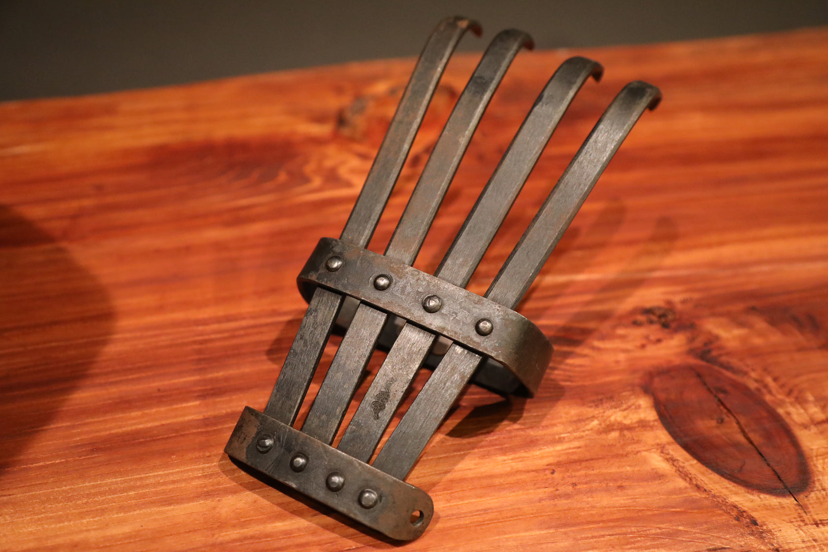 Ninja Glove Hook "TEKKO KAGI" (Handcrafts) – Ninja Store Japan